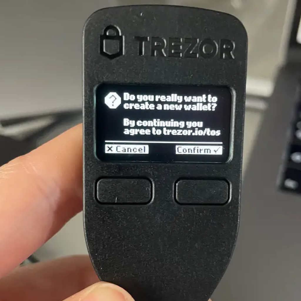 Compra Trezor One en Venezuela - BTC Techno Distribuidor Trezor